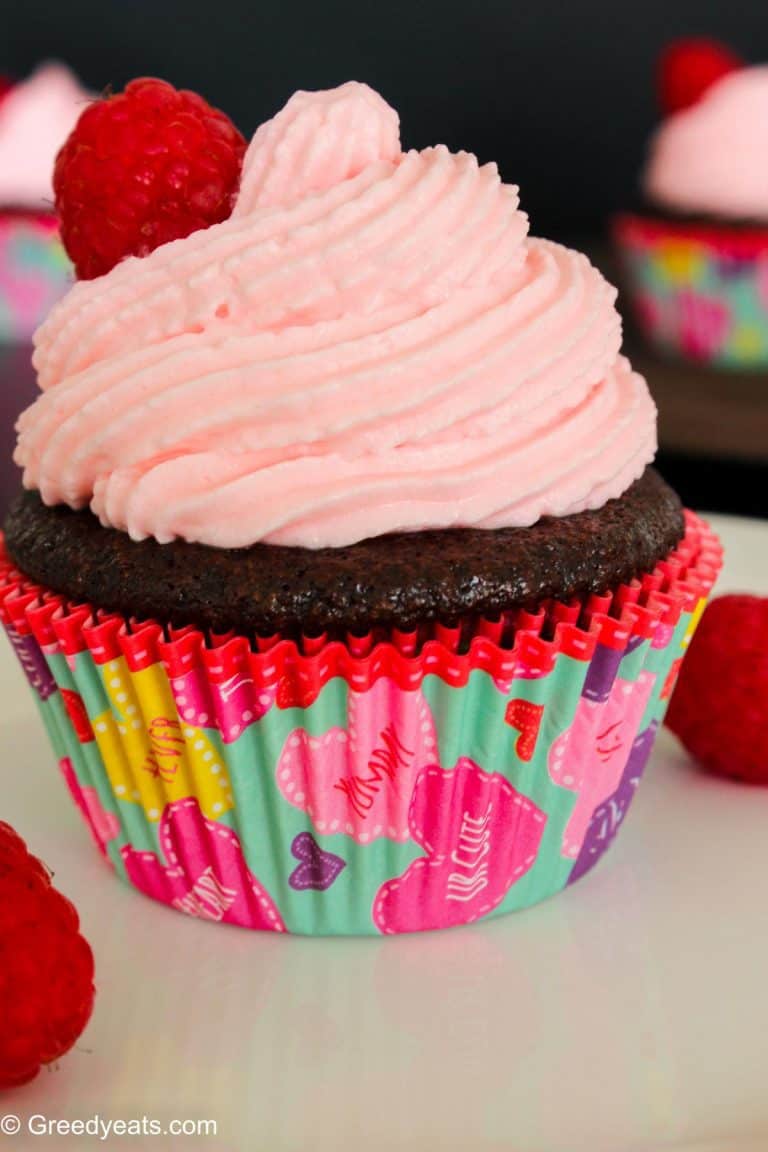 Vegan chocolate cupcake recipe with raspberry frosting