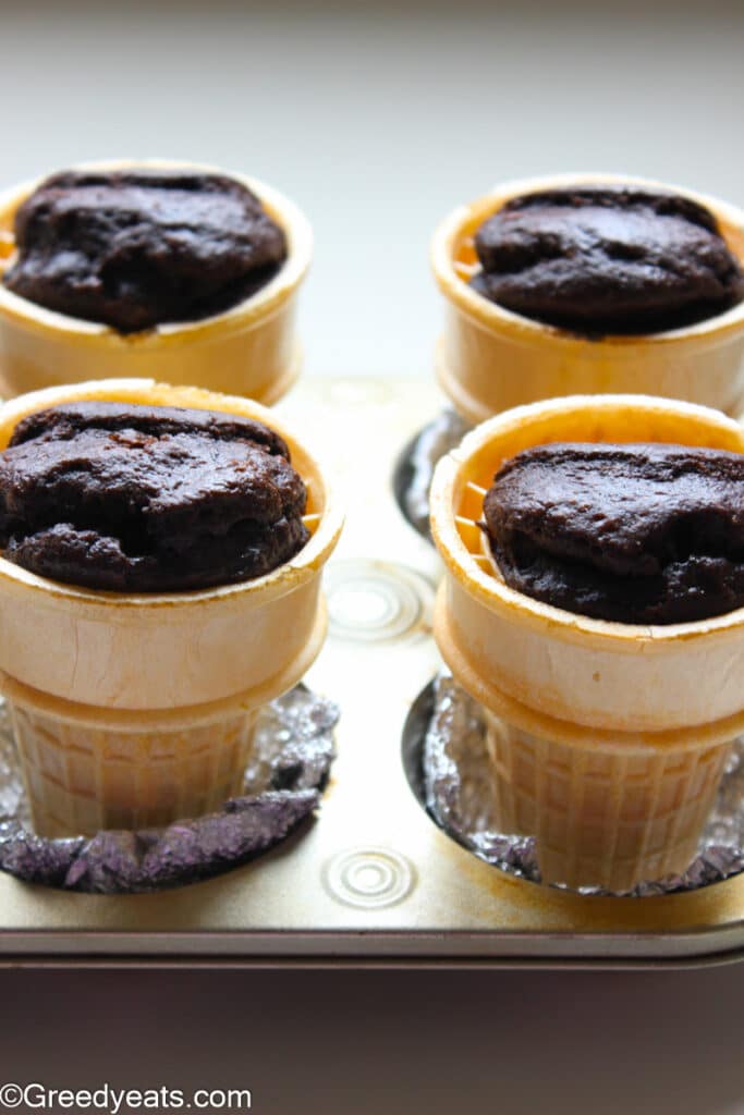 Cupcake Cones - Greedy Eats