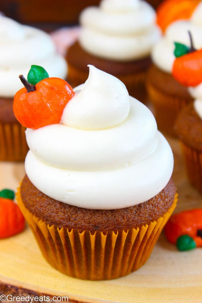 Pumpkin Cupcake Recipe (Cream Cheese Frosting) - Greedy Eats